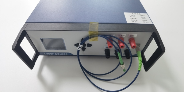 1khz超窄线宽保偏光纤激光器波长1064nm带稳频调制_窄线宽激光器_四川莱特索斯光电科技有限公司